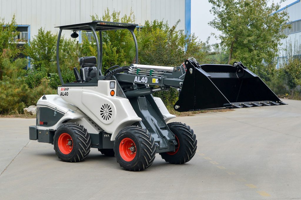 What is a Wheel Loader Used For – Machinery Direct